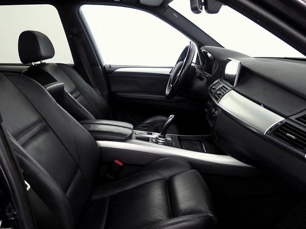 Черный БМВ Х5 2008 в Таллин, объемом двигателя 3.00 л и пробегом 293 тыс. км за 5999 €, фото 6 на AUTOMOTO.COM.LV