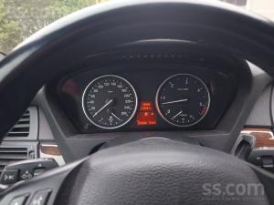 Melns BMW X5 2008 Daugavpils, ar dzinēja tilpumu 3.00 L un nobraukumu 292 tūkst. km par 7500 €, foto 6 vietnē AUTOMOTO.COM.LV