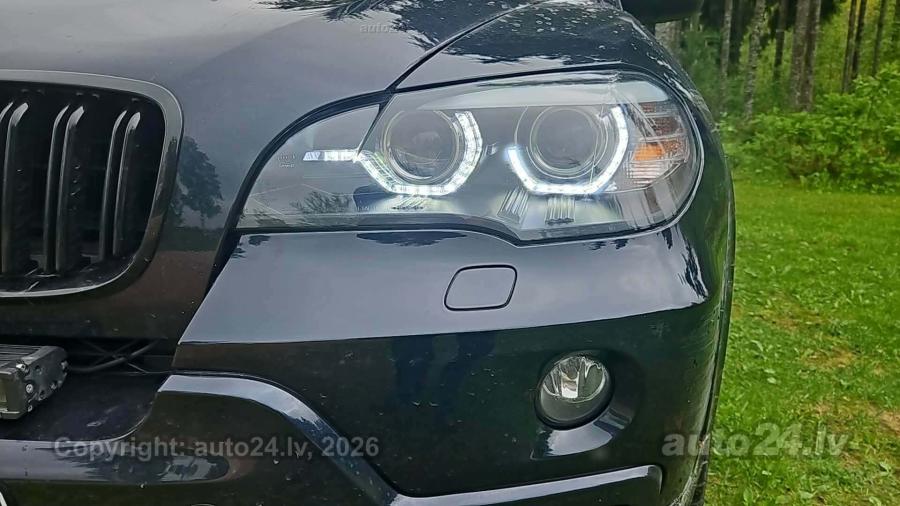 Melns BMW X5 2008 Tallina, ar dzinēja tilpumu 3.00 L un nobraukumu 285 tūkst. km par 12000 €, foto 6 vietnē AUTOMOTO.COM.LV