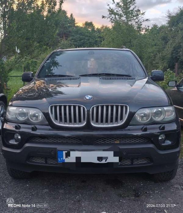 Черный БМВ Х5 2008 в Вильнюс, объемом двигателя 2.99 л и пробегом 357 тыс. км за 4000 €, фото 1 на AUTOMOTO.COM.LV