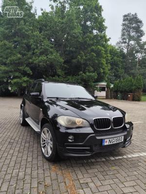 Melns BMW X5 2008 Šauļi, ar dzinēja tilpumu 3.00 L un nobraukumu 288 tūkst. km par 7000 €, foto 3 vietnē AUTOMOTO.COM.LV