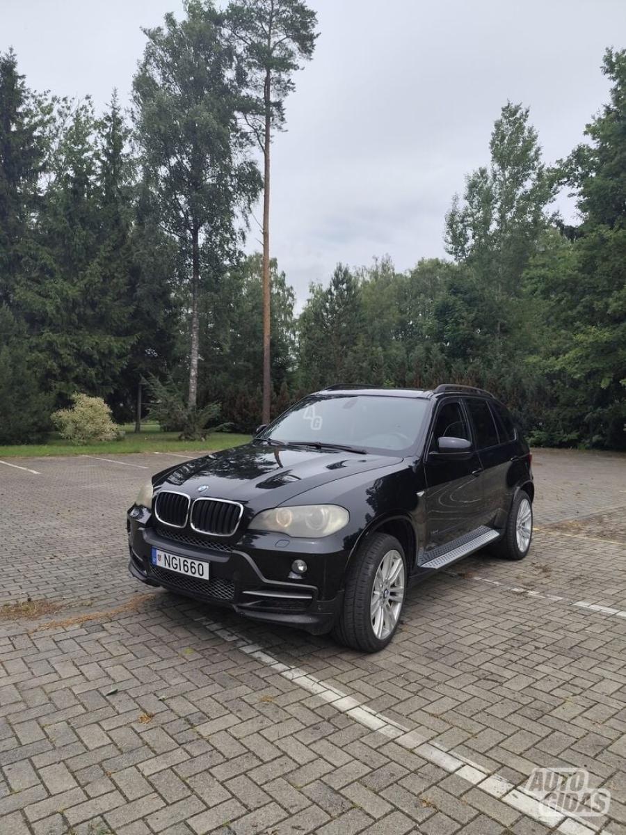 Melns BMW X5 2008 Šauļi, ar dzinēja tilpumu 3.00 L un nobraukumu 288 tūkst. km par 7000 €, foto 8 vietnē AUTOMOTO.COM.LV