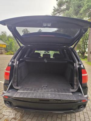 Melns BMW X5 2008 Šauļi, ar dzinēja tilpumu 3.00 L un nobraukumu 288 tūkst. km par 7000 €, foto 9 vietnē AUTOMOTO.COM.LV