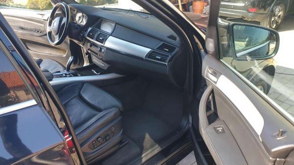 Melns BMW X5 2008 Kauņa, ar dzinēja tilpumu 2.99 L un nobraukumu 360 tūkst. km par 9500 €, foto 9 vietnē AUTOMOTO.COM.LV