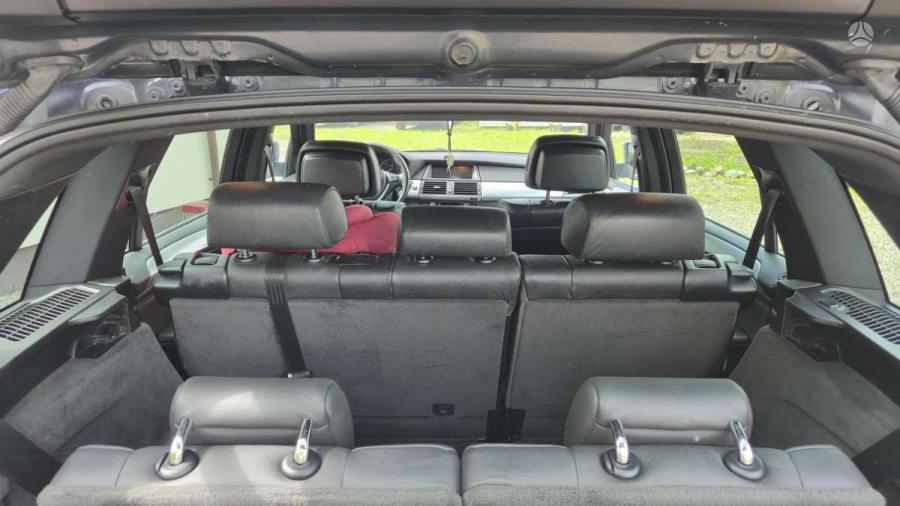 Melns BMW X5 2008 Klaipėda, ar dzinēja tilpumu 2.99 L un nobraukumu 427 tūkst. km par 8200 €, foto 10 vietnē AUTOMOTO.COM.LV