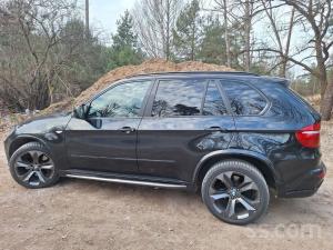 Melns BMW X5 2008 Rīga, ar dzinēja tilpumu 3.00 L un nobraukumu 283 tūkst. km par 8999 €, foto 12 vietnē AUTOMOTO.COM.LV