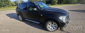 Black BMW X5 2008 in Saldus, with an engine capacity of 3.00 L and mileage of 246 thousand km for 6660 €, photo 4 on AUTOMOTO.COM.LV