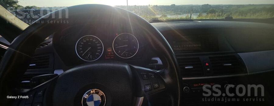 Black BMW X5 2008 in Saldus, with an engine capacity of 3.00 L and mileage of 246 thousand km for 6660 €, photo 10 on AUTOMOTO.COM.LV