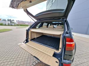 Black BMW X5 2008 in Valmiera, with an engine capacity of 3.00 L and mileage of 255 thousand km for 11480 €, photo 10 on AUTOMOTO.COM.LV