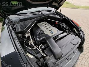 Black BMW X5 2008 in Valmiera, with an engine capacity of 3.00 L and mileage of 255 thousand km for 11480 €, photo 16 on AUTOMOTO.COM.LV