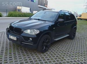 Черный БМВ Х5 2008 в Рига, объемом двигателя 3.00 л и пробегом 380 тыс. км за 7500 €, фото  на AUTOMOTO.COM.LV