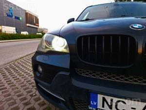 Melns BMW X5 2008 Rīga, ar dzinēja tilpumu 3.00 L un nobraukumu 380 tūkst. km par 7500 €, foto 6 vietnē AUTOMOTO.COM.LV