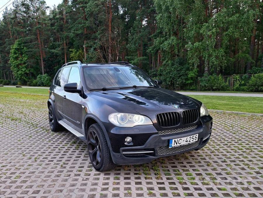 Melns BMW X5 2008 Rīga, ar dzinēja tilpumu 3.00 L un nobraukumu 380 tūkst. km par 7500 €, foto 7 vietnē AUTOMOTO.COM.LV