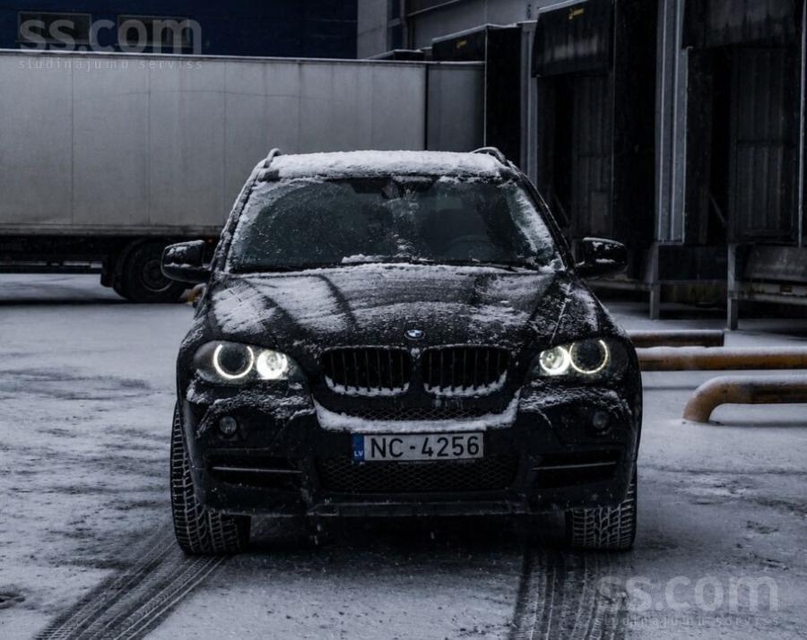 Melns BMW X5 2008 Rīga, ar dzinēja tilpumu 3.00 L un nobraukumu 380 tūkst. km par 7500 €, foto 13 vietnē AUTOMOTO.COM.LV