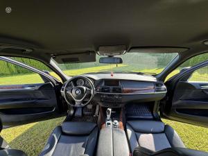 Melns BMW X5 2008 Viļņa, ar dzinēja tilpumu 2.99 L un nobraukumu 367 tūkst. km par 7700 €, foto 3 vietnē AUTOMOTO.COM.LV
