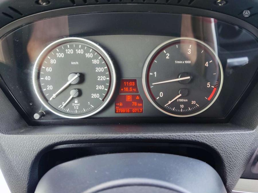Black BMW X5 2008 in Kedainiai, with an engine capacity of 2.99 L and mileage of 280 thousand km for 7399 €, photo 22 on AUTOMOTO.COM.LV