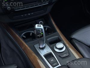Melns BMW X5 2008 Rīga, ar dzinēja tilpumu 3.00 L un nobraukumu 250 tūkst. km par 9490 €, foto 17 vietnē AUTOMOTO.COM.LV