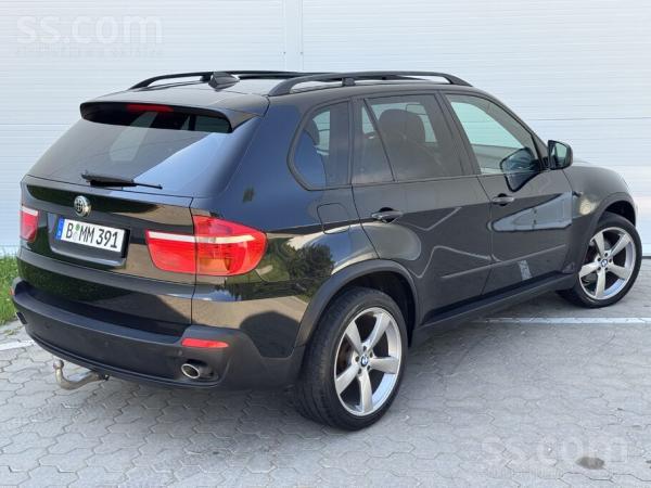 Melns BMW X5 2008 Rīga, ar dzinēja tilpumu 3.00 L un nobraukumu 250 tūkst. km par 9490 €, foto 4 vietnē AUTOMOTO.COM.LV