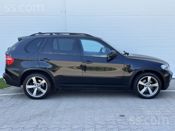 Melns BMW X5 2008 Rīga, ar dzinēja tilpumu 3.00 L un nobraukumu 250 tūkst. km par 9490 €, foto 8 vietnē AUTOMOTO.COM.LV