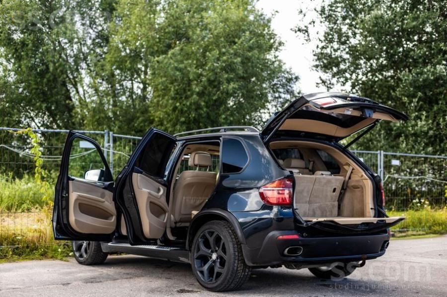 Melns BMW X5 2008 Rīga, ar dzinēja tilpumu 3.00 L un nobraukumu 318 tūkst. km par 7990 €, foto 10 vietnē AUTOMOTO.COM.LV