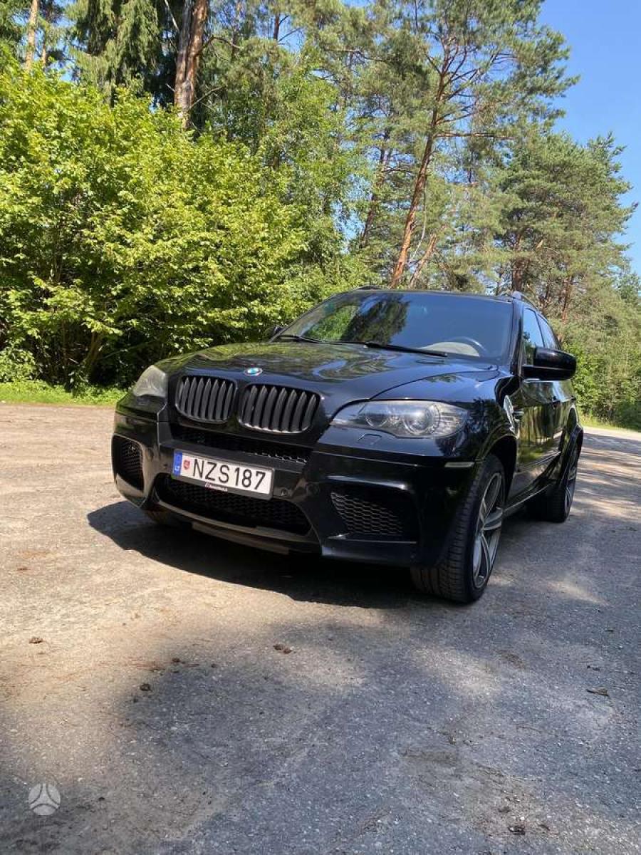 Black BMW X5 2008 in Vilnius, with an engine capacity of 4.80 L and mileage of 196 thousand km for 7000 €, photo 7 on AUTOMOTO.COM.LV