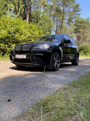 Black BMW X5 2008 in Vilnius, with an engine capacity of 4.80 L and mileage of 196 thousand km for 7000 €, photo 10 on AUTOMOTO.COM.LV