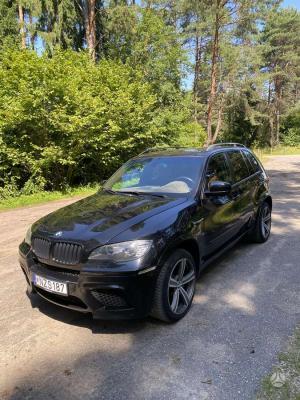 Black BMW X5 2008 in Vilnius, with an engine capacity of 4.80 L and mileage of 196 thousand km for 7000 €, photo 11 on AUTOMOTO.COM.LV