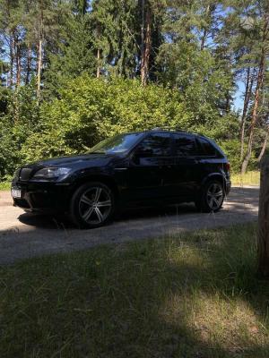 Black BMW X5 2008 in Vilnius, with an engine capacity of 4.80 L and mileage of 196 thousand km for 7000 €, photo 18 on AUTOMOTO.COM.LV