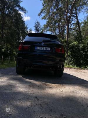 Black BMW X5 2008 in Vilnius, with an engine capacity of 4.80 L and mileage of 196 thousand km for 7000 €, photo 20 on AUTOMOTO.COM.LV