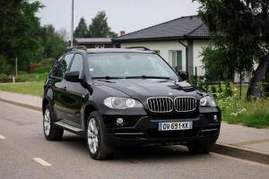 Black BMW X5 2008 in Vilnius, with an engine capacity of 2.99 L and mileage of 268 thousand km for 7500 €, photo 5 on AUTOMOTO.COM.LV
