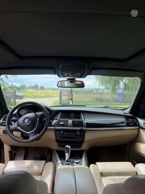 Melns BMW X5 2008 Viļņa, ar dzinēja tilpumu 2.99 L un nobraukumu 263 tūkst. km par 4250 €, foto 10 vietnē AUTOMOTO.COM.LV