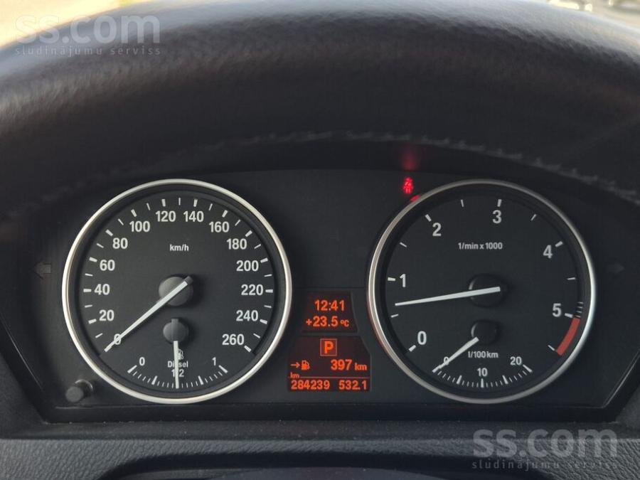Melns BMW X5 2008 Rīga, ar dzinēja tilpumu 3.00 L un nobraukumu 284 tūkst. km par 9490 €, foto 17 vietnē AUTOMOTO.COM.LV