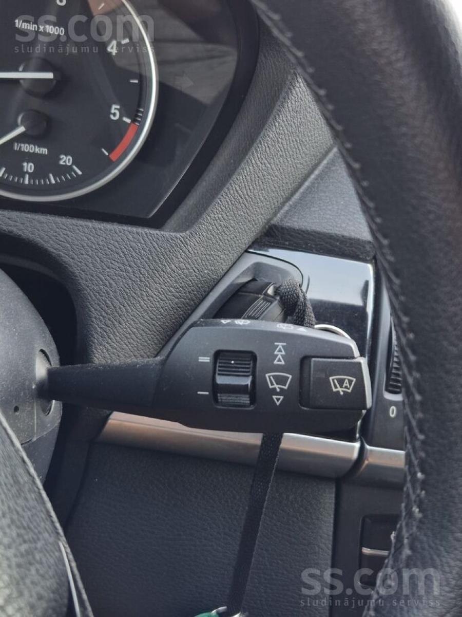 Melns BMW X5 2008 Rīga, ar dzinēja tilpumu 3.00 L un nobraukumu 284 tūkst. km par 9490 €, foto 20 vietnē AUTOMOTO.COM.LV