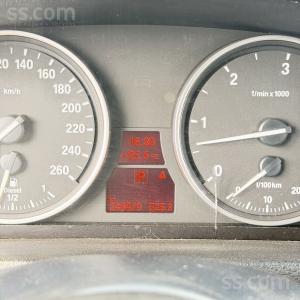 Melns BMW X5 2008 Rīga, ar dzinēja tilpumu 3.00 L un nobraukumu 249 tūkst. km par 7000 €, foto 9 vietnē AUTOMOTO.COM.LV