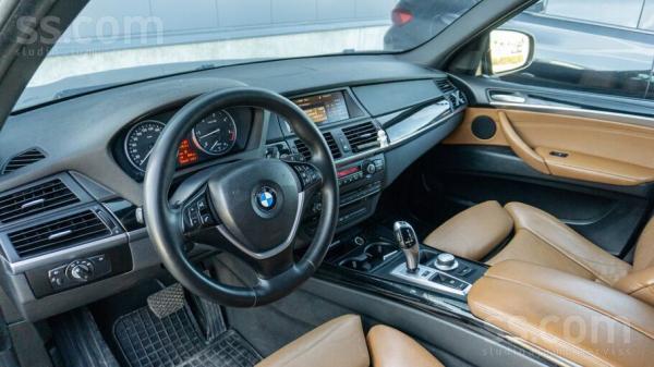Melns BMW X5 2008 Rīga, ar dzinēja tilpumu 3.00 L un nobraukumu 284 tūkst. km par 9490 €, foto 10 vietnē AUTOMOTO.COM.LV