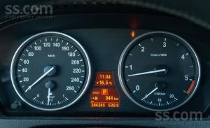 Black BMW X5 2008 in Riga, with an engine capacity of 3.00 L and mileage of 284 thousand km for 9490 €, photo 20 on AUTOMOTO.COM.LV