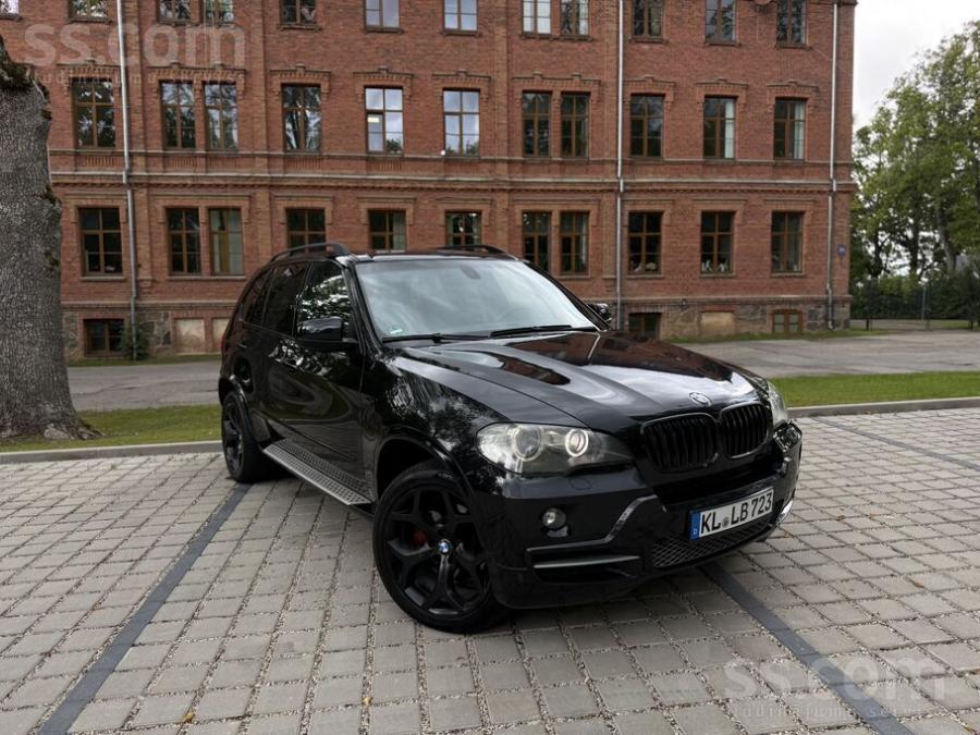 Melns BMW X5 2008 Cēsis, ar dzinēja tilpumu 3.00 L un nobraukumu 273 tūkst. km par 9950 €, foto 4 vietnē AUTOMOTO.COM.LV