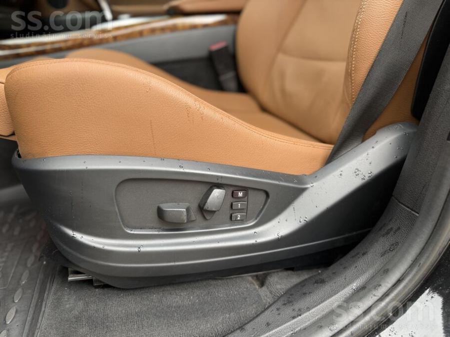 Melns BMW X5 2008 Cēsis, ar dzinēja tilpumu 3.00 L un nobraukumu 273 tūkst. km par 9950 €, foto 16 vietnē AUTOMOTO.COM.LV