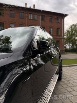 Melns BMW X5 2008 Cēsis, ar dzinēja tilpumu 3.00 L un nobraukumu 273 tūkst. km par 9950 €, foto 23 vietnē AUTOMOTO.COM.LV
