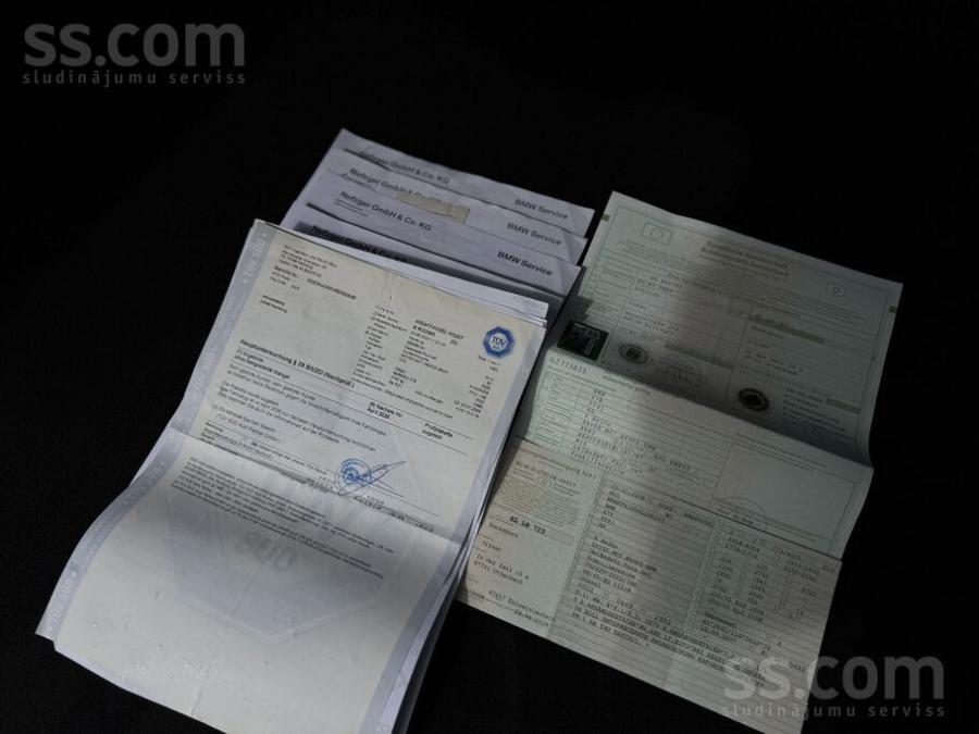 Melns BMW X5 2008 Cēsis, ar dzinēja tilpumu 3.00 L un nobraukumu 273 tūkst. km par 9950 €, foto 27 vietnē AUTOMOTO.COM.LV