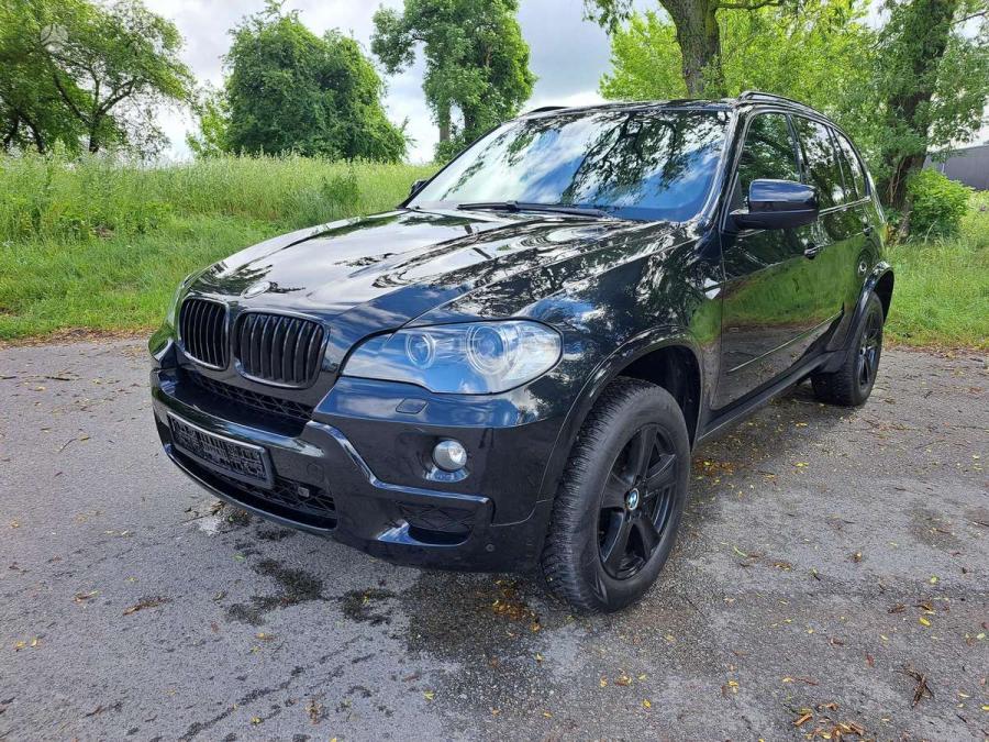 Melns BMW X5 2008 Marijampole, ar dzinēja tilpumu 2.99 L un nobraukumu 327 tūkst. km par 7998 €, foto 4 vietnē AUTOMOTO.COM.LV