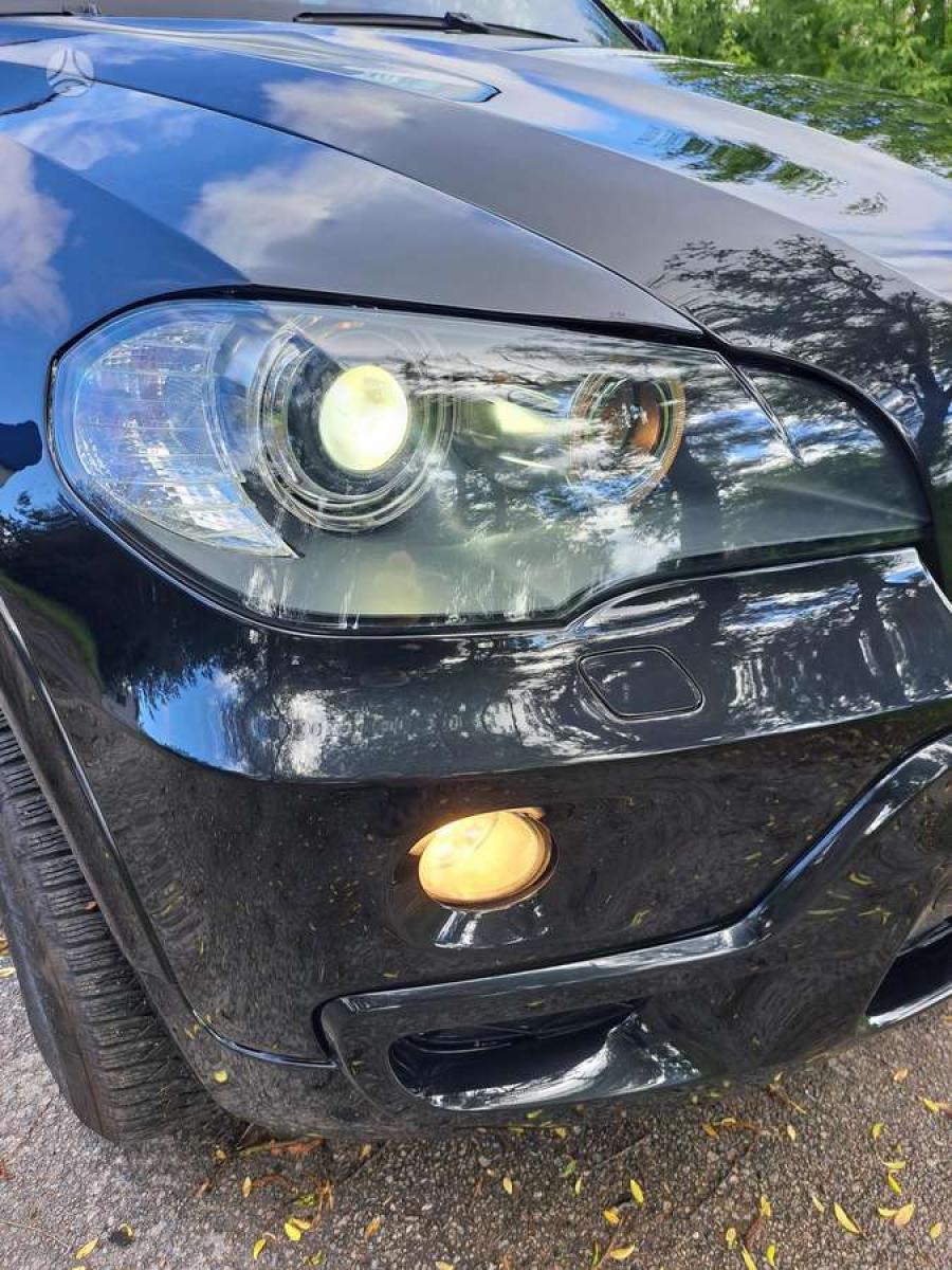 Melns BMW X5 2008 Marijampole, ar dzinēja tilpumu 2.99 L un nobraukumu 327 tūkst. km par 7998 €, foto 16 vietnē AUTOMOTO.COM.LV