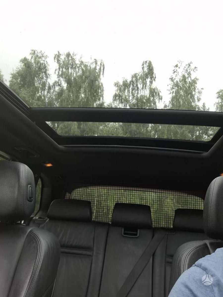 Black BMW X5 2008 in Siauliai, with an engine capacity of 2.99 L and mileage of 525 thousand km for 7900 €, photo 12 on AUTOMOTO.COM.LV