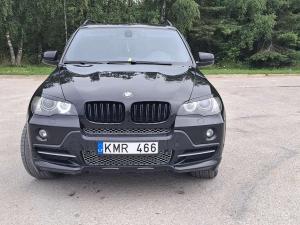Black BMW X5 2008 in Siauliai, with an engine capacity of 2.99 L and mileage of 525 thousand km for 7900 €, photo 13 on AUTOMOTO.COM.LV