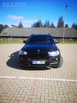 Melns BMW X5 2008 Cēsis, ar dzinēja tilpumu 3.00 L un nobraukumu 313 tūkst. km par 7900 €, foto 12 vietnē AUTOMOTO.COM.LV