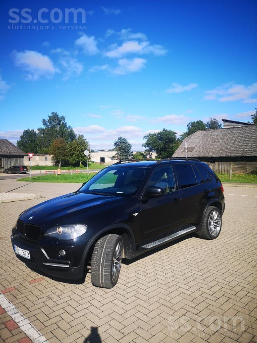Melns BMW X5 2008 Cēsis, ar dzinēja tilpumu 3.00 L un nobraukumu 313 tūkst. km par 7900 €, foto 13 vietnē AUTOMOTO.COM.LV