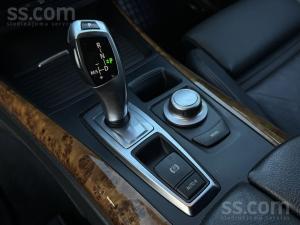 Черный БМВ Х5 2008 в Рига, объемом двигателя 3.00 л и пробегом 0 тыс. км за 8500 €, фото 13 на AUTOMOTO.COM.LV