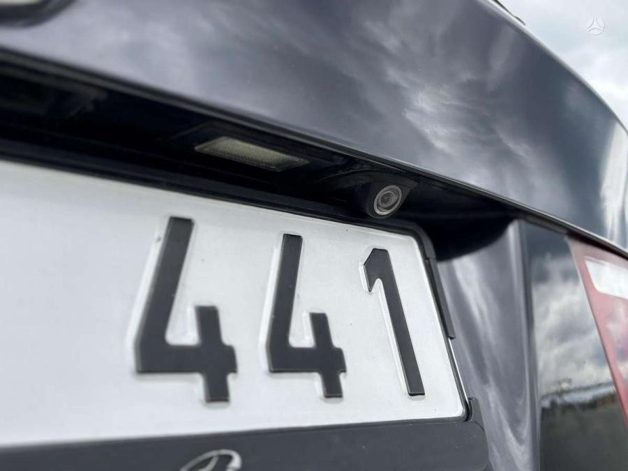 Black BMW X5 2008 in Vilnius, with an engine capacity of 2.99 L and mileage of 344 thousand km for 5899 €, photo 14 on AUTOMOTO.COM.LV