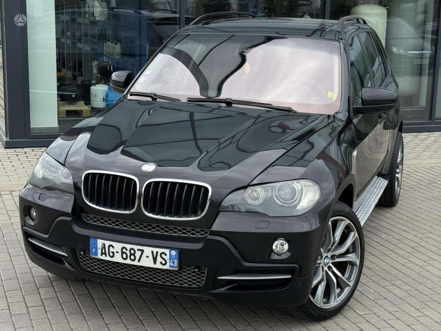Black BMW X5 2008 in Klaipeda, with an engine capacity of 2.99 L and mileage of 229 thousand km for 6499 €, photo 7 on AUTOMOTO.COM.LV