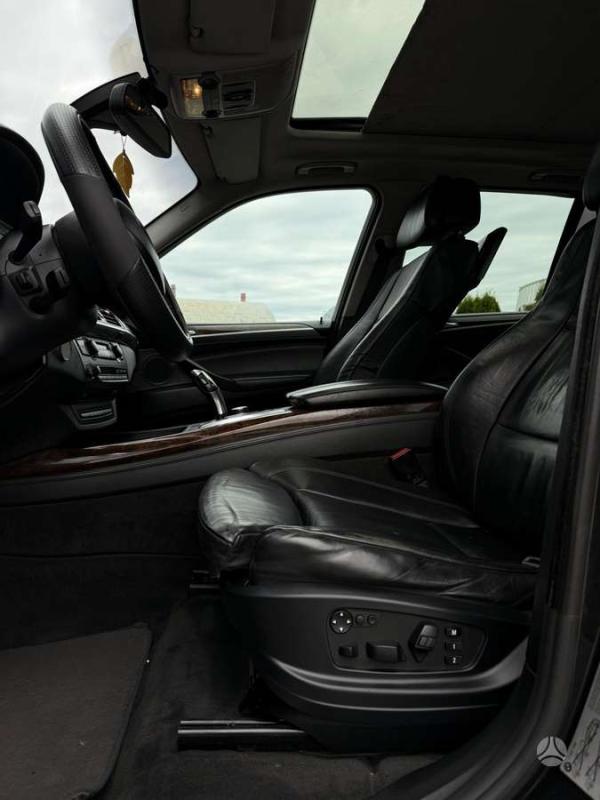 Melns BMW X5 2008 Klaipėda, ar dzinēja tilpumu 2.99 L un nobraukumu 229 tūkst. km par 6499 €, foto 8 vietnē AUTOMOTO.COM.LV